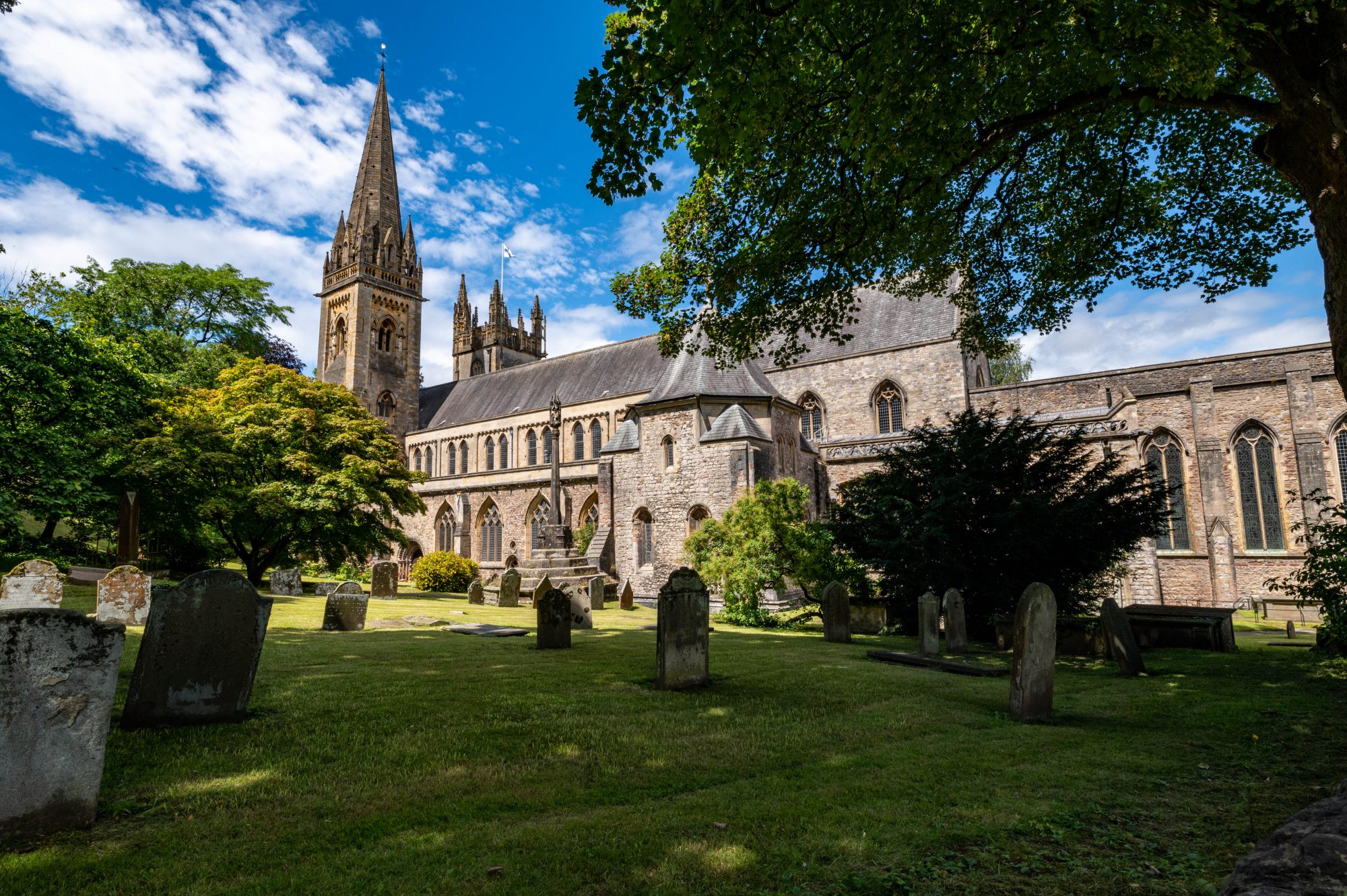 10 NAJWIĘKSZYCH atrakcji w Cardiff | Guru Podróży