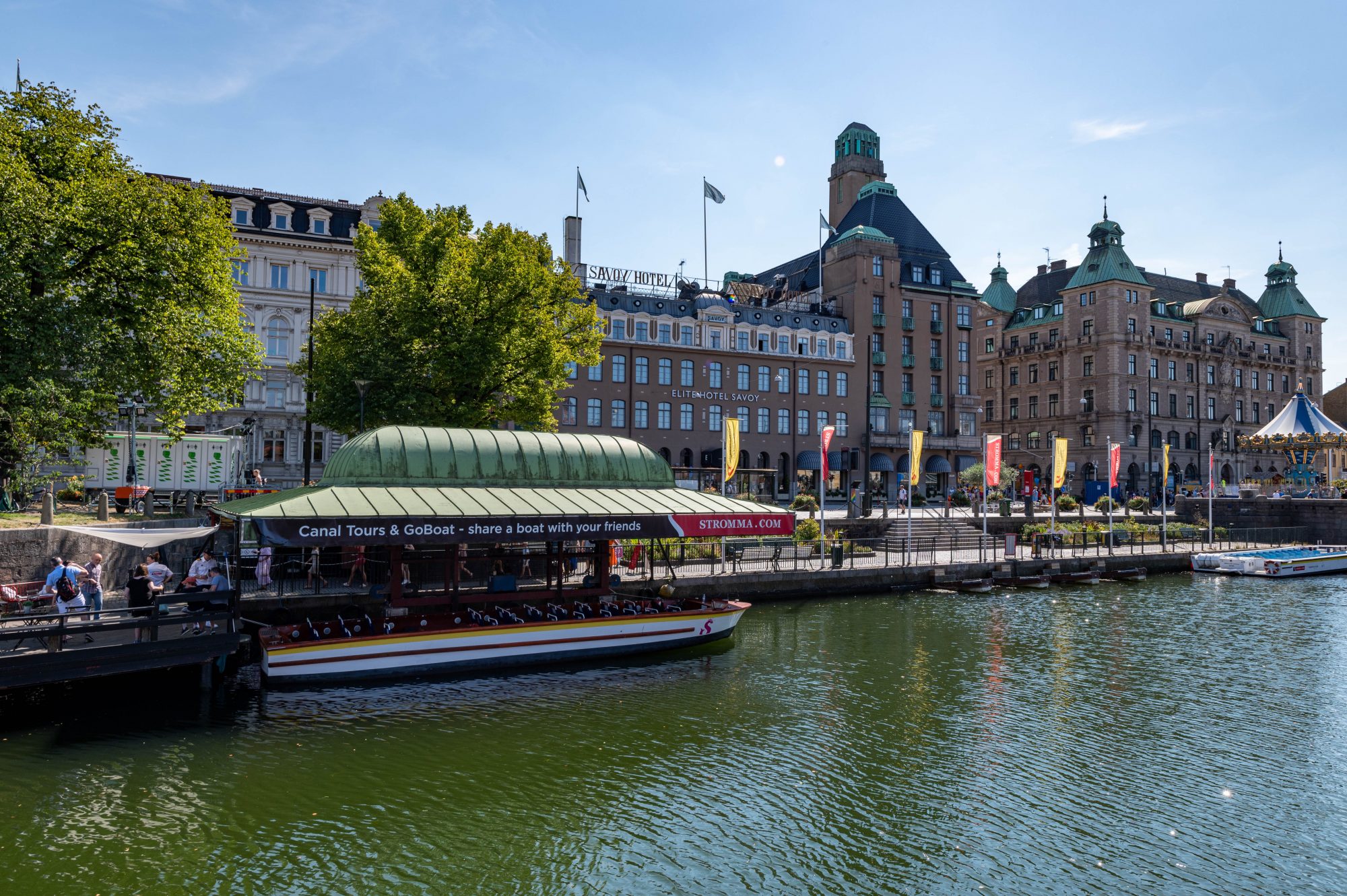 Malmö z Kopenhagi: jak dojechać i co zobaczyć | Guru Podróży