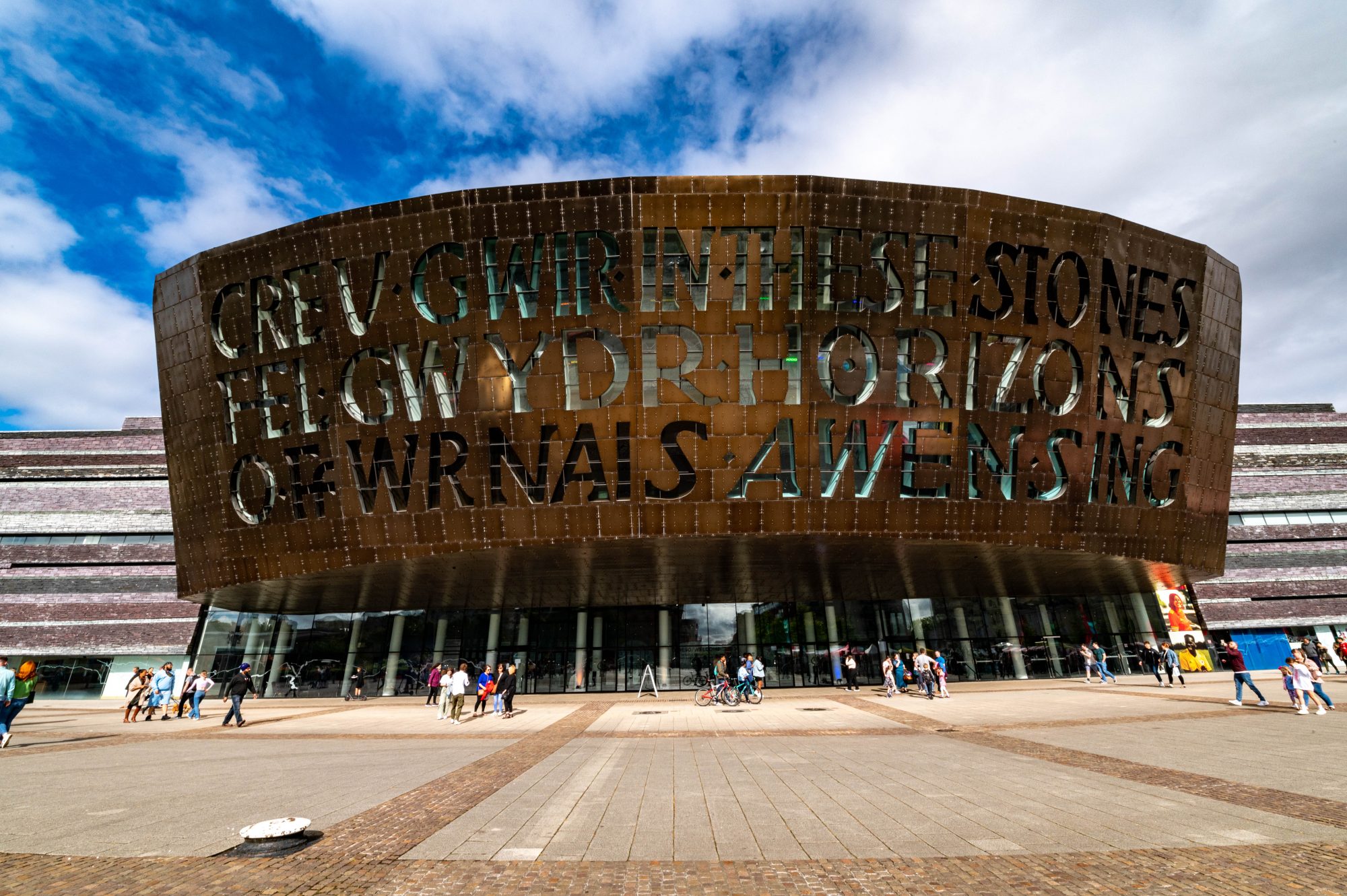 10 NAJWIĘKSZYCH atrakcji w Cardiff | Guru Podróży